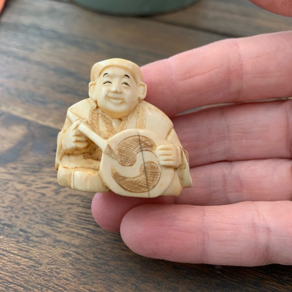 Art | Vintage Cream Sculpture Of A Meditative Figure In Art | Poshmark